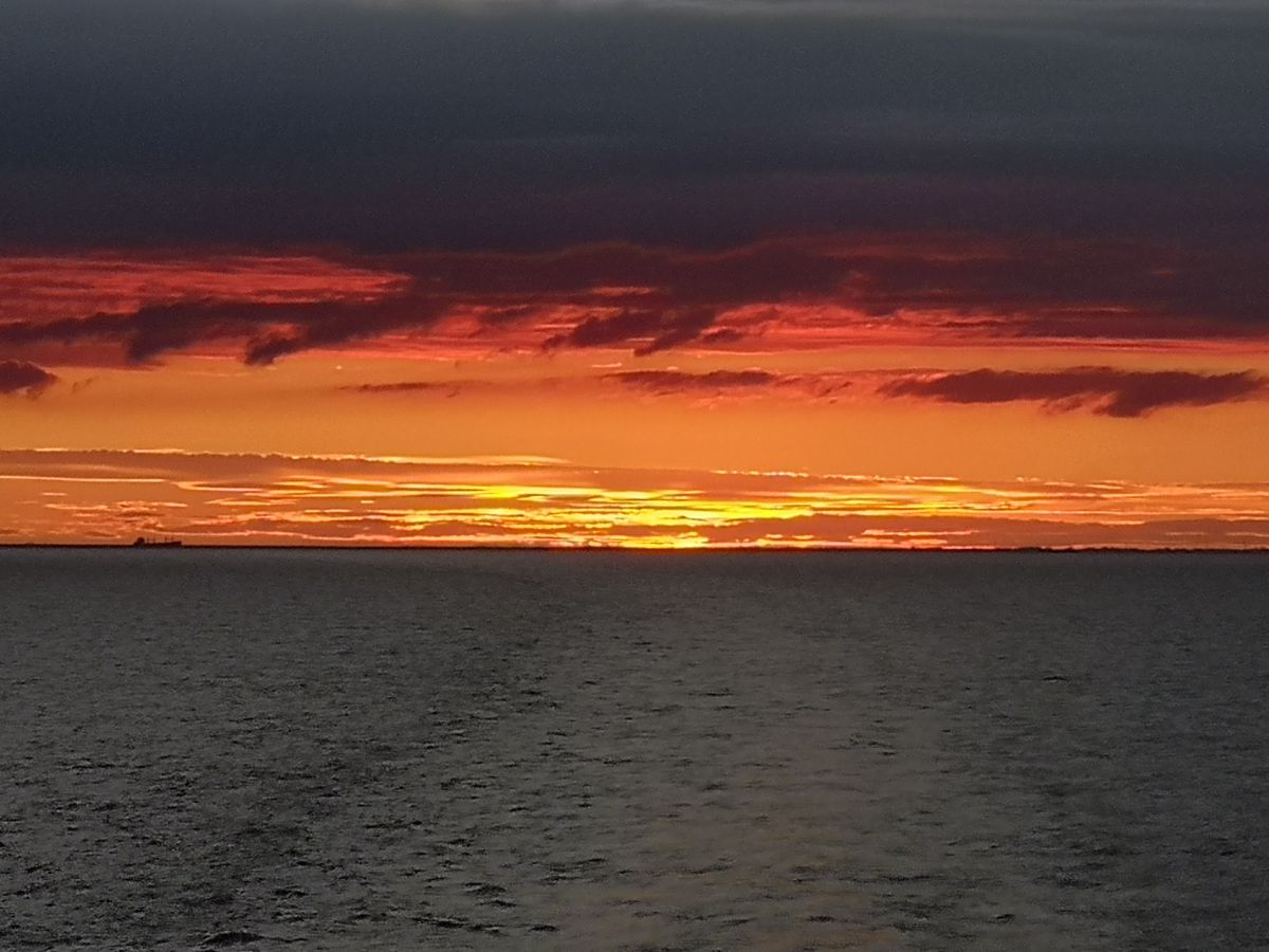 English Channel , 14 days Weather forecast, Radar & Photos - Weawow
