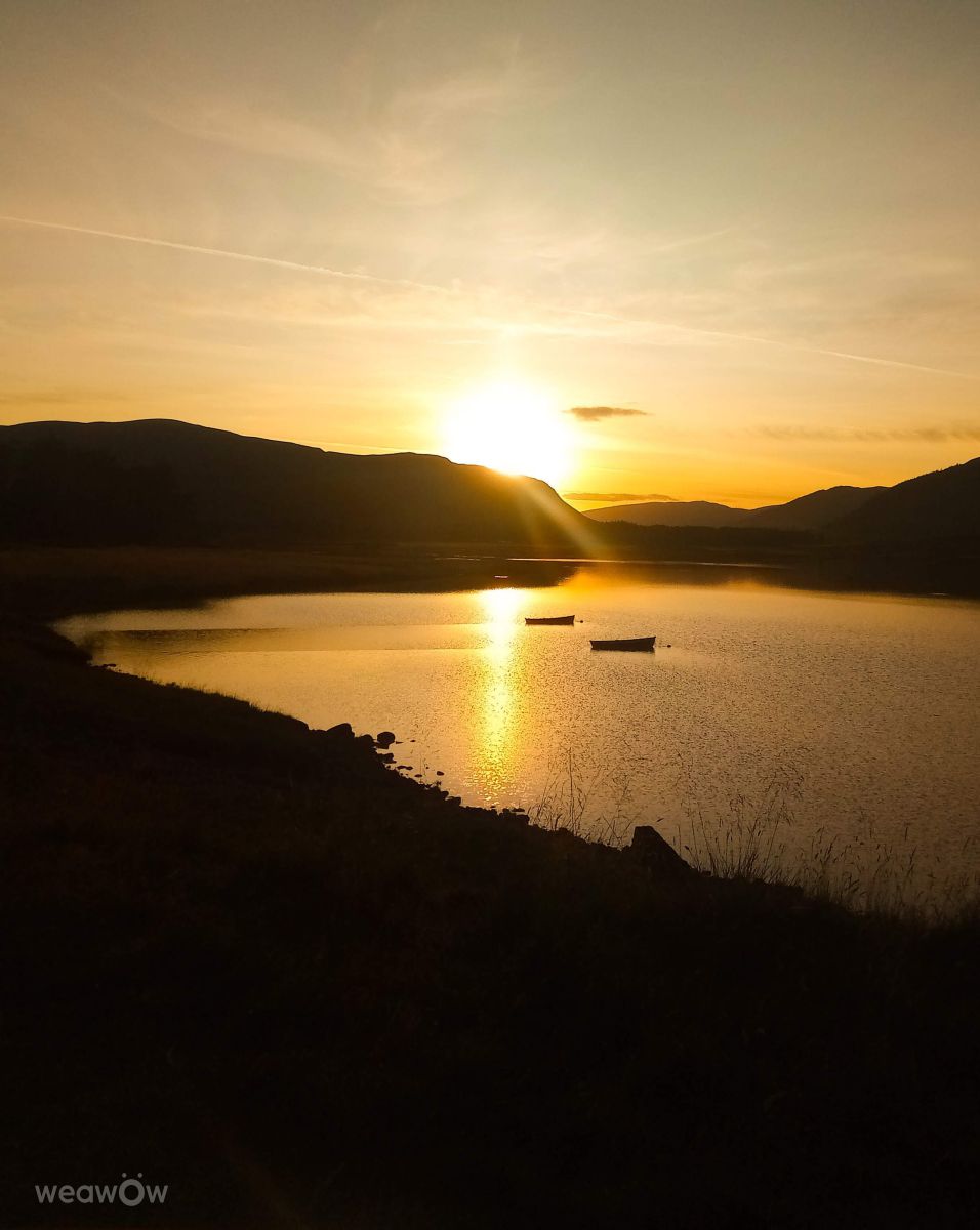 Sunset scotland, beautiful day Tojopo's photo at Garvamore - Weawow