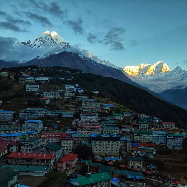 Namche Bazaar Népal, Prévisions météo à 14 jours, Radar & Photos - Weawow